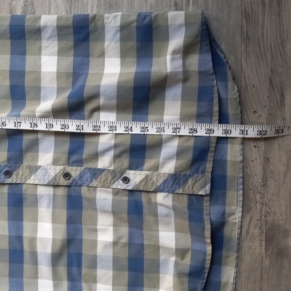 Quiksilver | Shirts | Quicksilver Modern Plaid Collared Buttondown ...